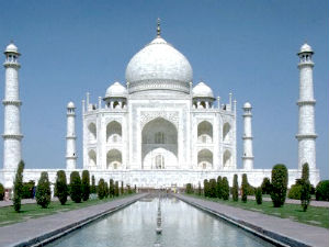 દુબઇમાં તાજ અરબિયાના નામે બની રહી છે તાજ મહેલની રેપ્લિકા | Realty ...