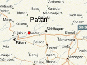 પાટણઃ વિદ્યાર્થી બસ પલટતાં એકનું મોત, સાતની હાલત ગંભીર | one died and ...