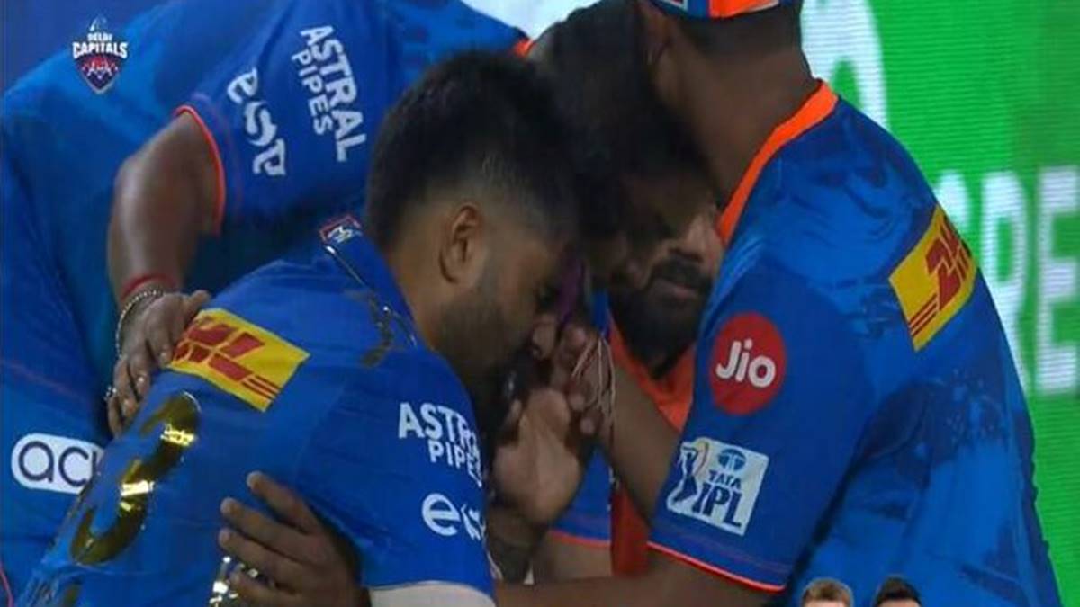 IPL 2023 DC vs MI: સુર્યકુમાર યાદવને ચહેરા પર લાગ્યો બોલ, ટેંશનમાં રોહિત શર્મા | IPL 2023 DC vs ...